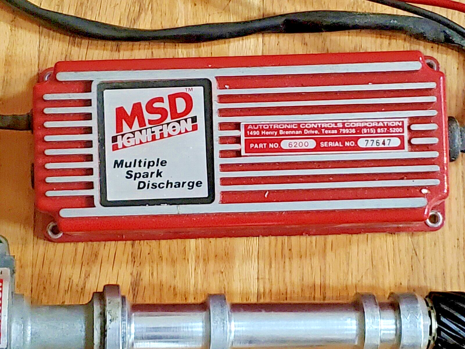 MSD Chevrolet distributor and MSD 6200 Ignition Box | MSD 8461 ...