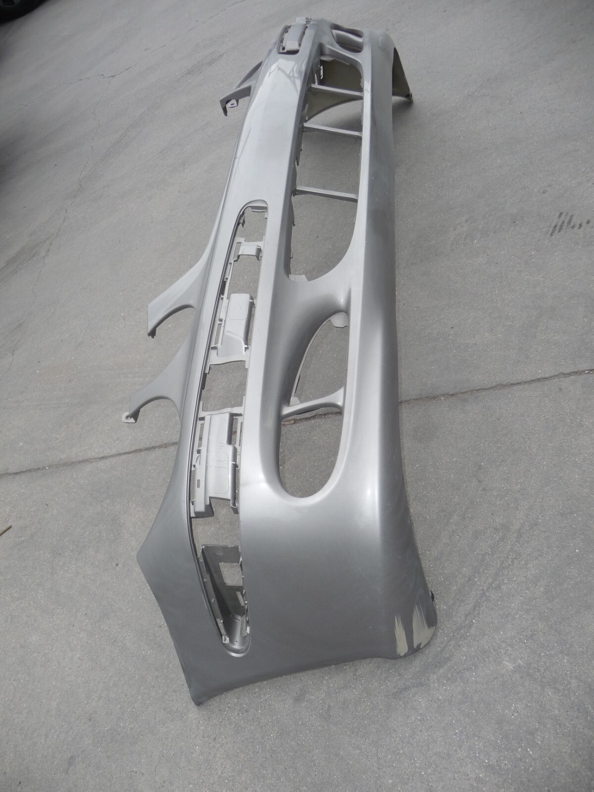 2003-06 Mercedes W211 E320 E350 E500 E55 Front Bumper Cover Oem ...