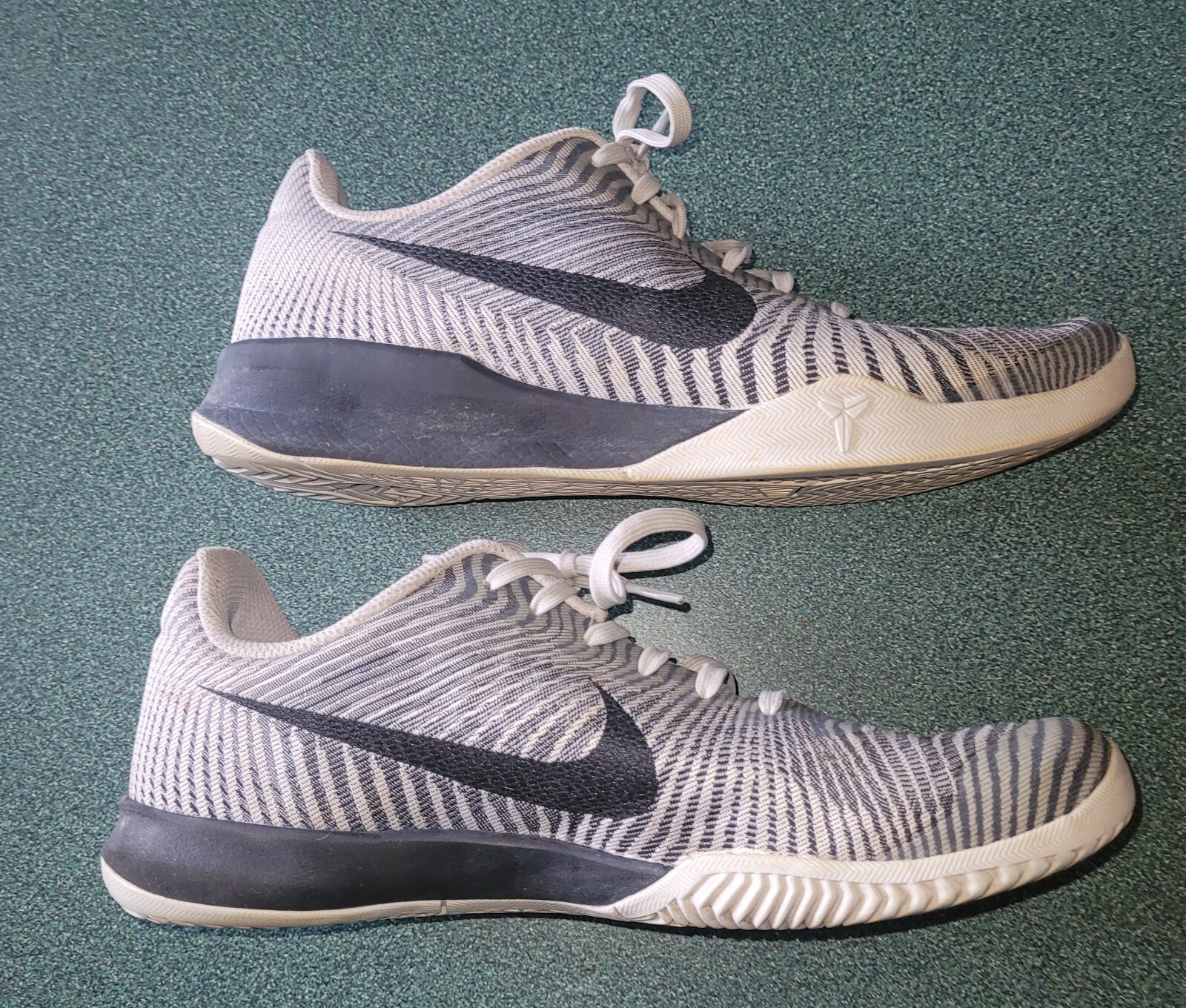 Nike Kobe Mentality II Wolf Grey Basketball Shoes Siz… - Gem