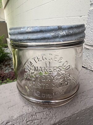 VINTAGE DETROIT, MICHIGAN 50 CIGARS BOTTOM CLEAR GLASS JAR w/ LID ...