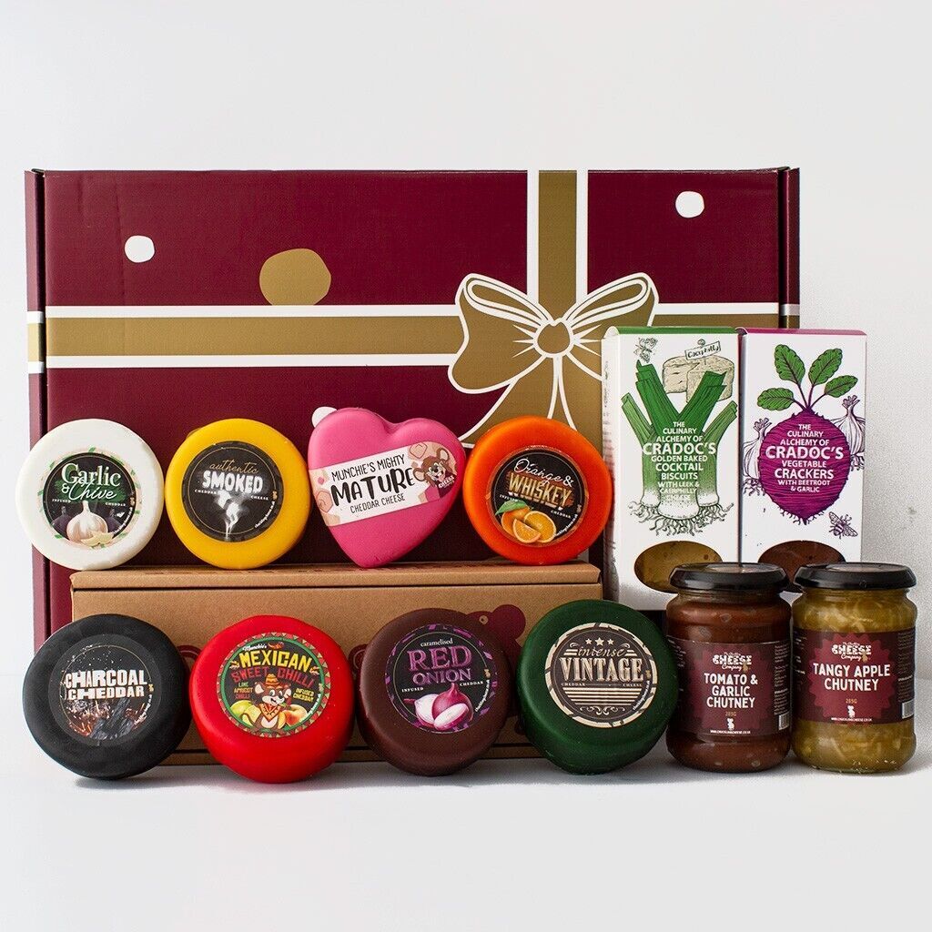The Chuckling Cheese Co Nibble Nose Cheese & Savory Gift Hamper for ...