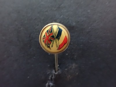 WW1 ALLIED FLAGS, UNITED WE STAND, CELLULOID PIN BADGE, COLOUR, 13.8MM ...