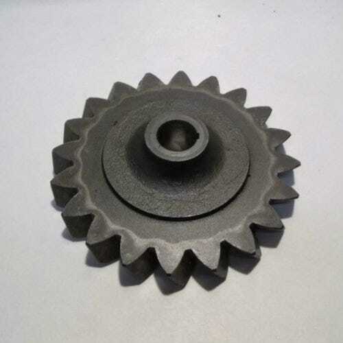 Used Transmission Oil Pump Drive Gear Fits John Deere 8430 8440 8630