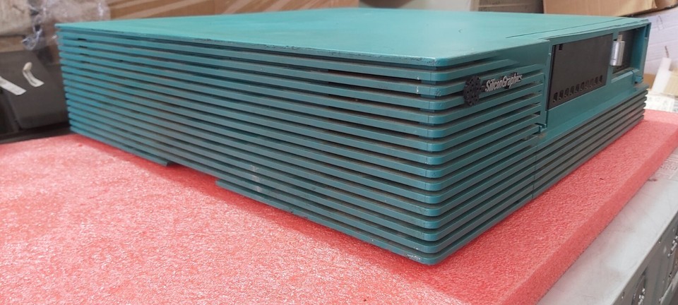 Silicon Graphics SGI Indigo 2 CMNB007Y100 Unit Make Offers! UPS ...