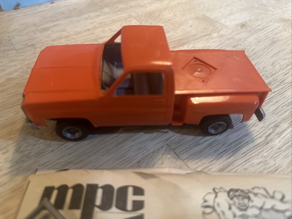 1978 SQUARE BODY CHEVY VINTAGE INCREDIBLE HULK HAULER MPC Snap Model | eBay
