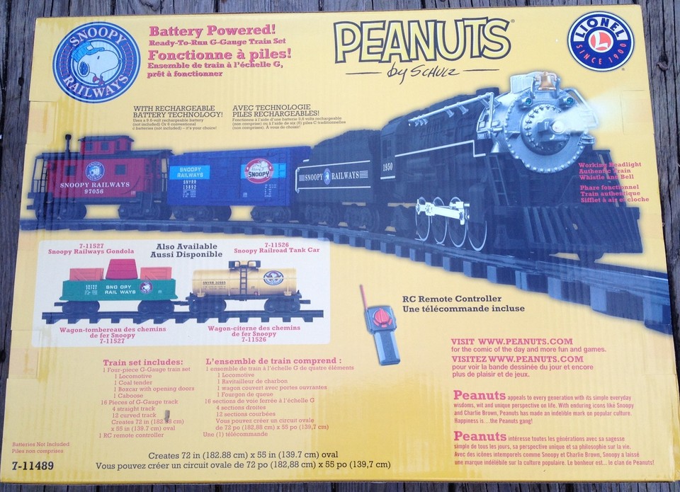 Lionel new 7-11489 Snoopy Railroad G-Gauge Battery-operated train set ...