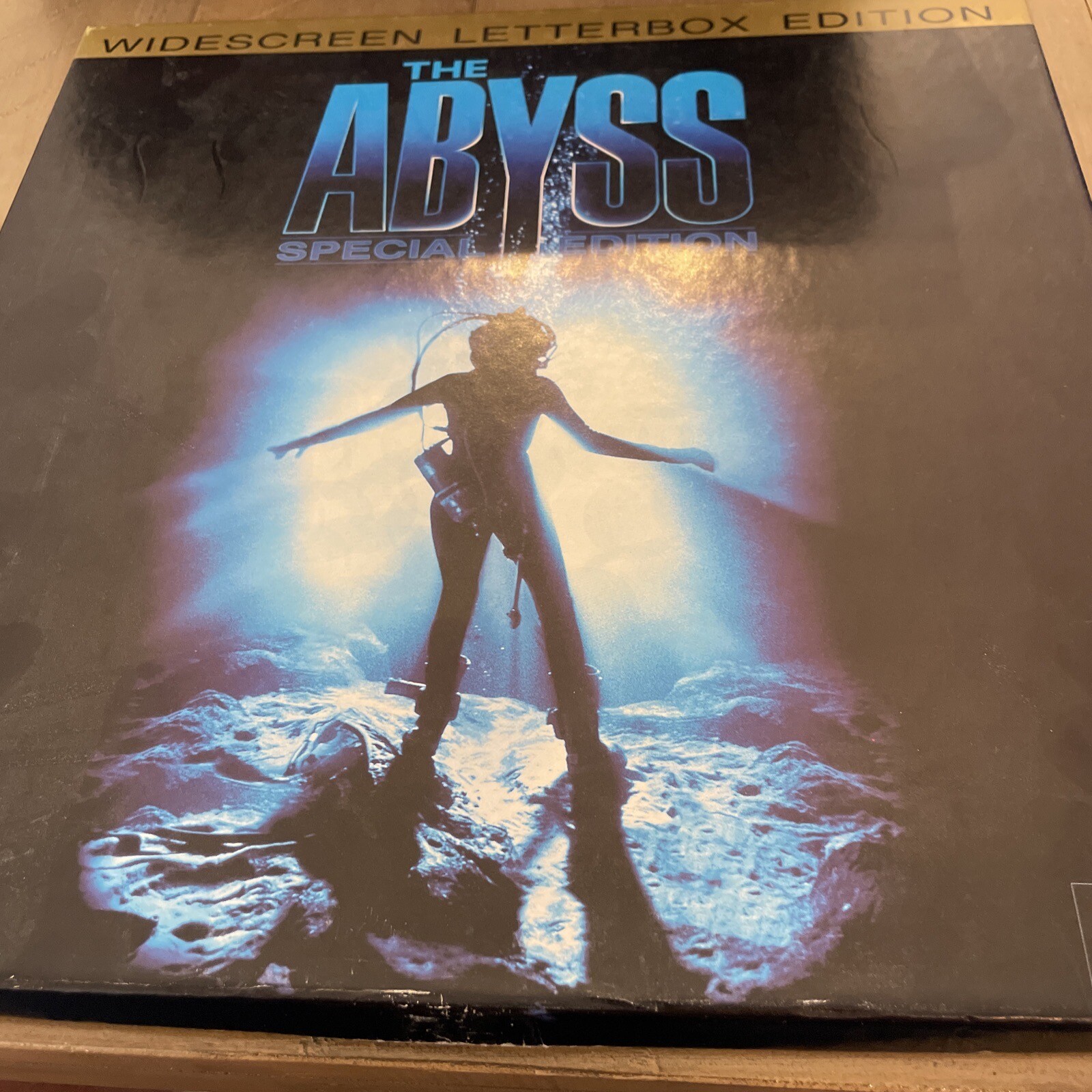 The Abyss Special Edition Laser Videodisc Dolby THX. 3 discs 1993 1561 ...