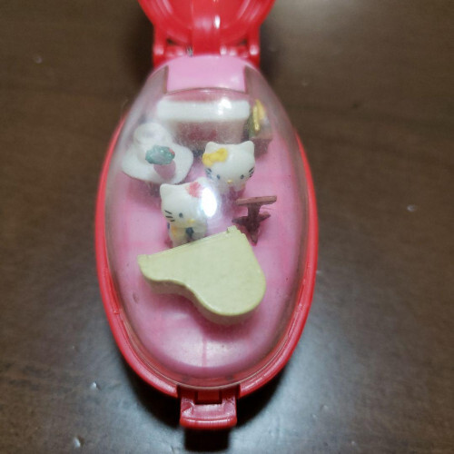 SANRIO Hello Kitty Pocket Critter Vintage Red Takara USED from japan ...