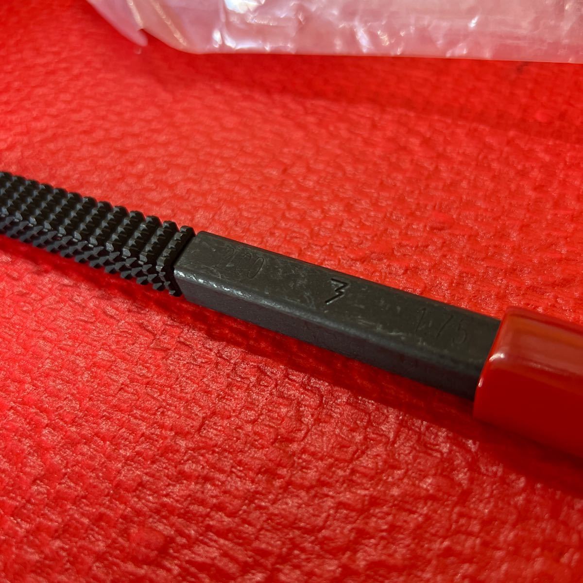 Snap-on TFM7530B Thread Restorer File Mm 8 Pitches for sale online | eBay