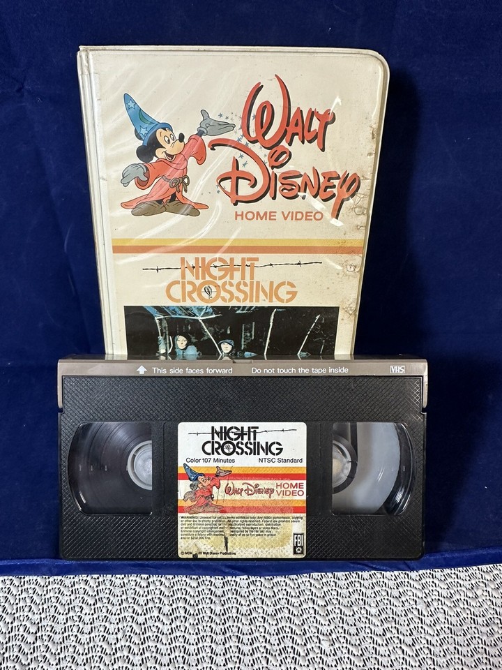 Rare* Disney Night Crossing VHS White Clamshell John Hurt Jane ...