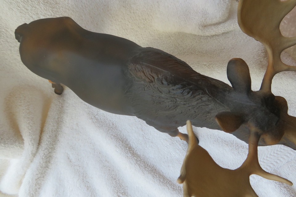 Breyer Model Moose #1 Chocolate Brown With Orangeish points | eBay