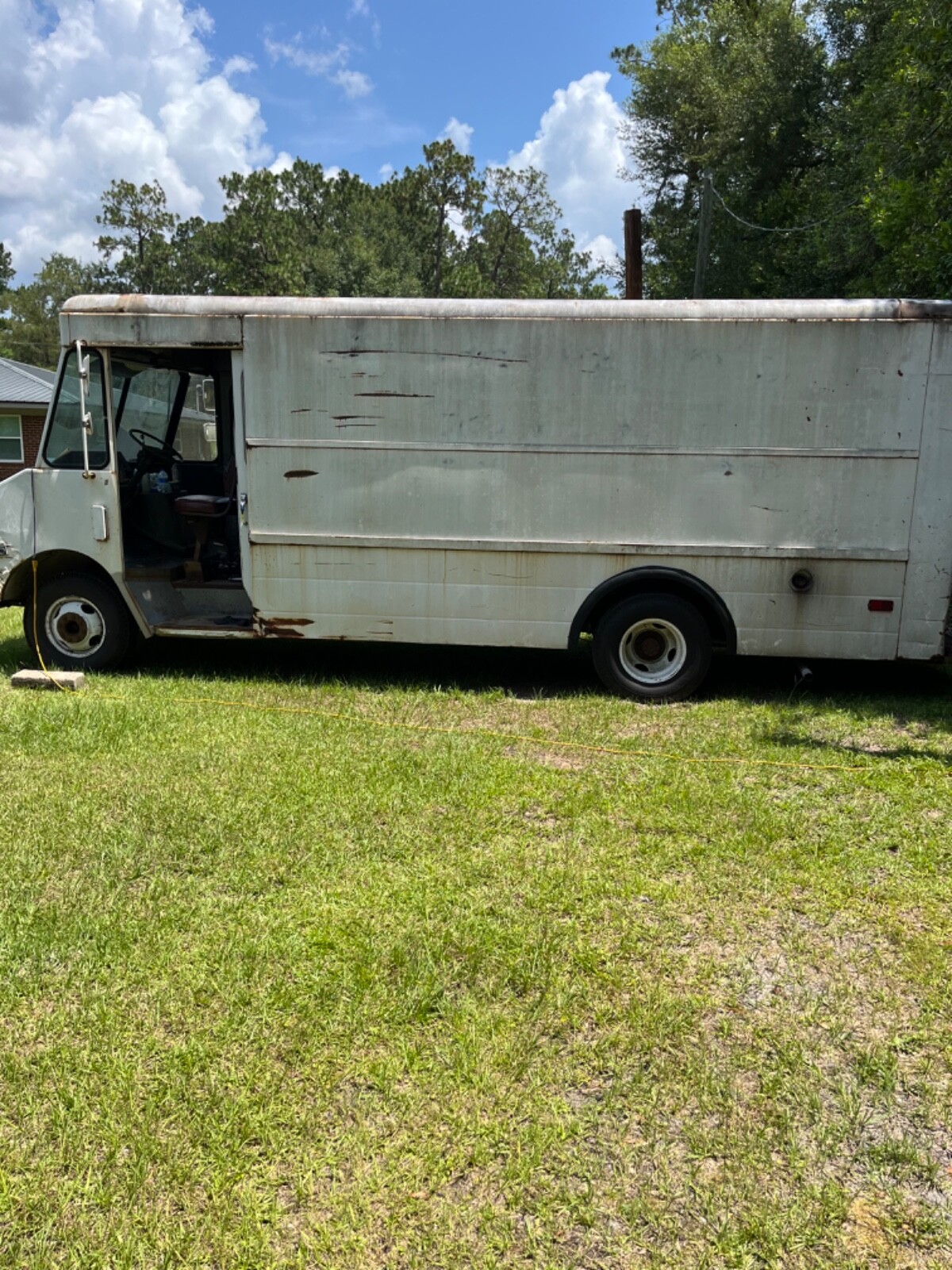 1985 Chevy P30 Step Van (Bread Truck) White | eBay