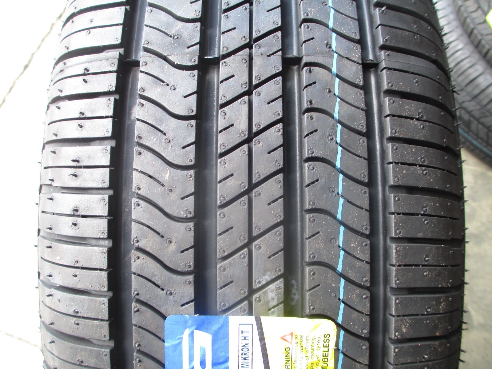 4 New 235/70R16 Accelera Omikron HT Tires 70 16 R16 2357016 70R 600AA ...