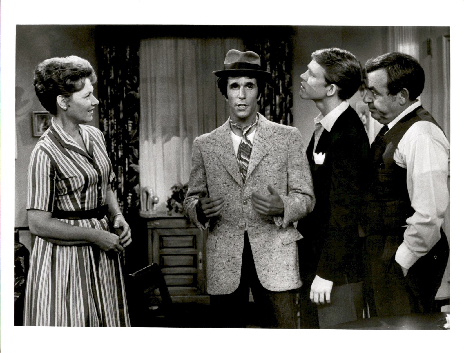 BR53 1976 Rare Original Photo MARION ROSS HENRY WINKLER RON HOWARD ...
