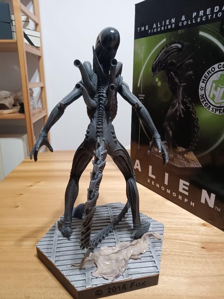Alien Xenomorph Drone Figure Box included | eBay
