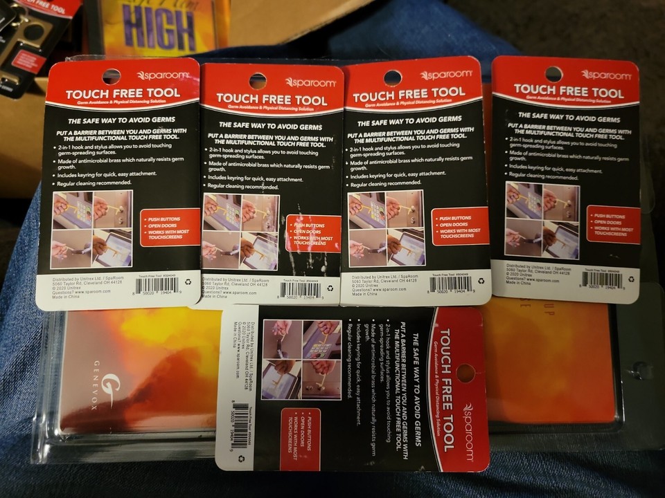 Sparoom No Touch Germ Free Key Tool Door Opener Brass Keychain New lot ...