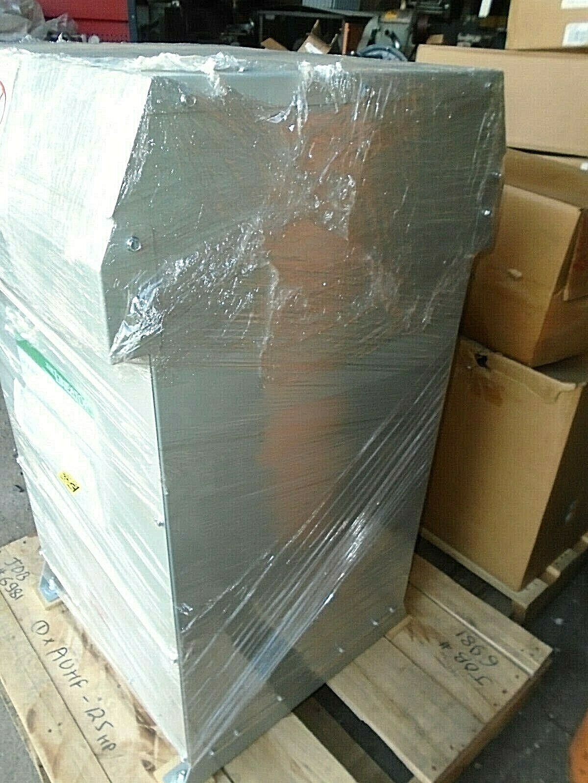 MIRUS INTERNATIONAL AUHF-125-480-60-D-E1E A Lineator Harmonic Filter ...