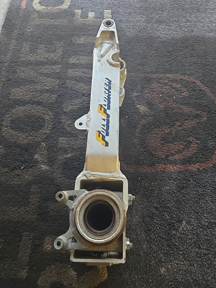 87-90 Suzuki LT500 Quadzilla - OEM Swingarm/carrier Full Floater | eBay