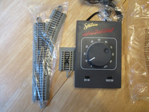 "NEW" -Spectrum HO Scale TRANSFORMER + Gray bed Track | eBay