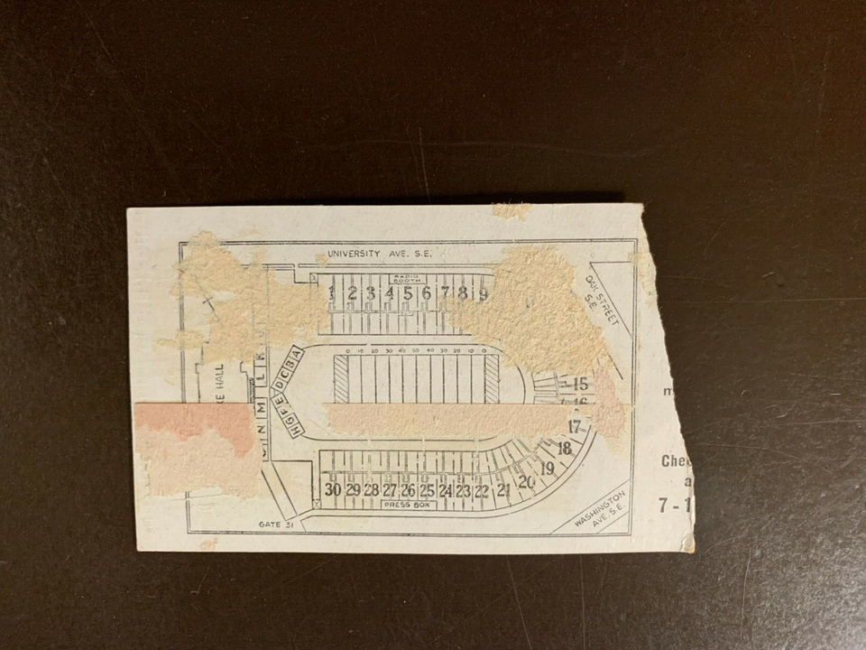 Iowa Hawkeyes 11/1/1952 ORIGINAL college football ticket vs Minnesota ...