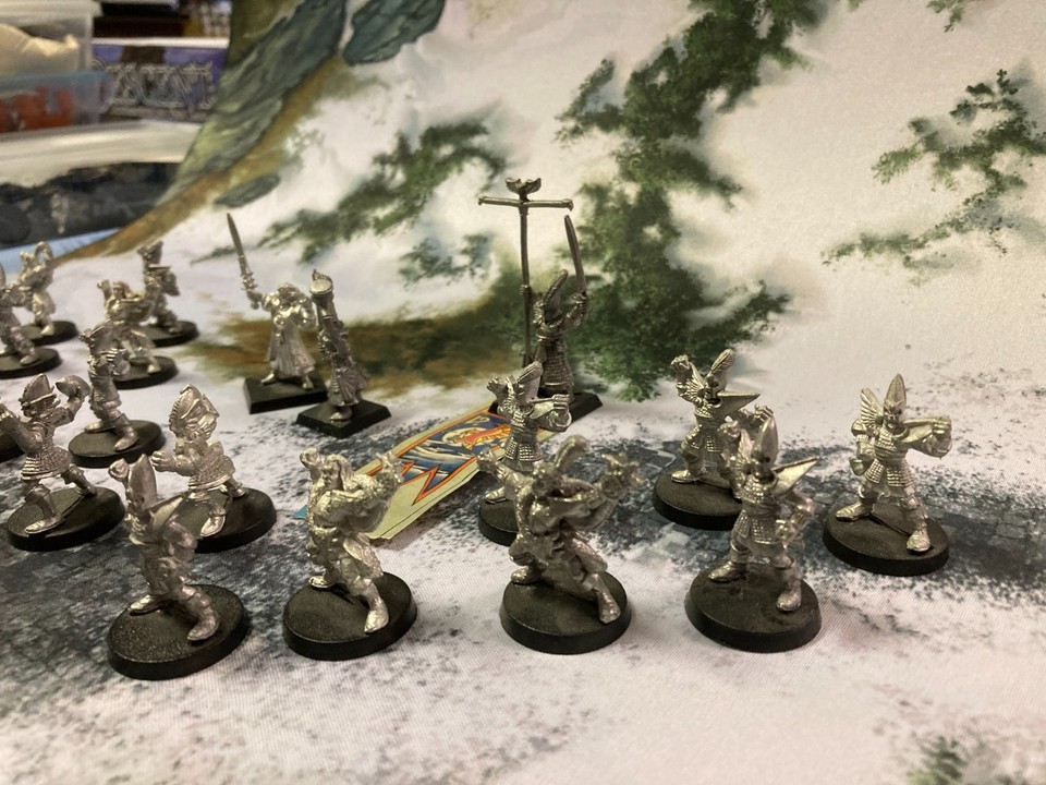 High Elves, rare OOP Metal team, with some extra figures thrown in ...