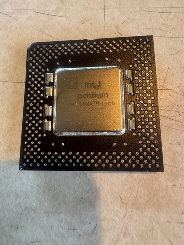 Vintage Intel Pentium wMMX tech 1992/95 2.8V Socket 7 CPU Gold Pins ...