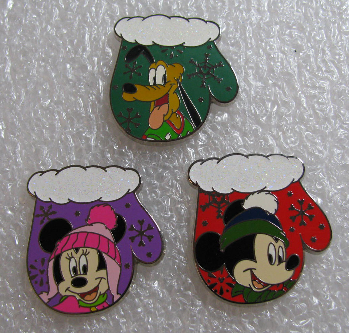 2016 Disney Christmas Winter Mitten (Mickey, Minnie Mouse & Goofy ...