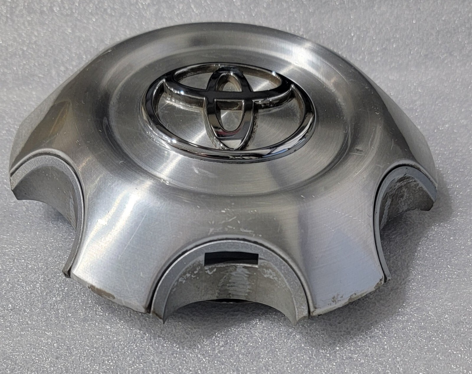 2003-2009 Toyota 4Runner OEM Machined Center Cap 69430 4260360500 | eBay