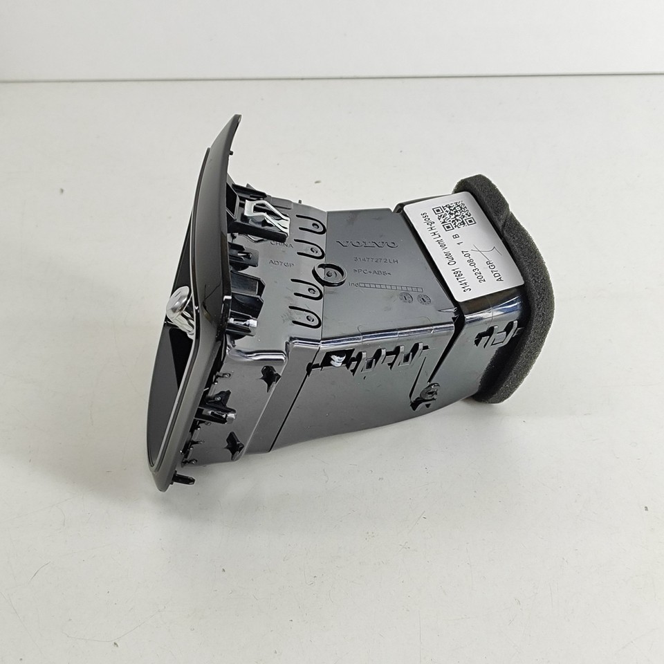 VOLVO XC60 MK2 Dashboard Right Air Vents 31417691 2024 25302526 | eBay UK
