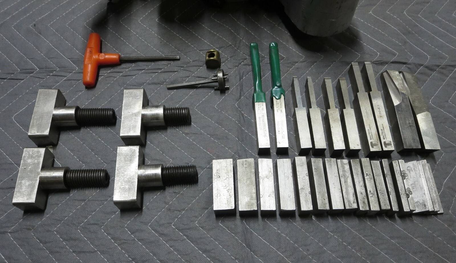 MACTECH 812 Clamshell Pipe Lathe 6.63 - 12.75" Split Frame = 812LC Made ...