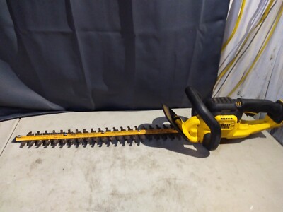 Dewalt 20v Max Li-Ion 22 In. Hedge Trimmer (Tool Only) DCHT820B #526 ...