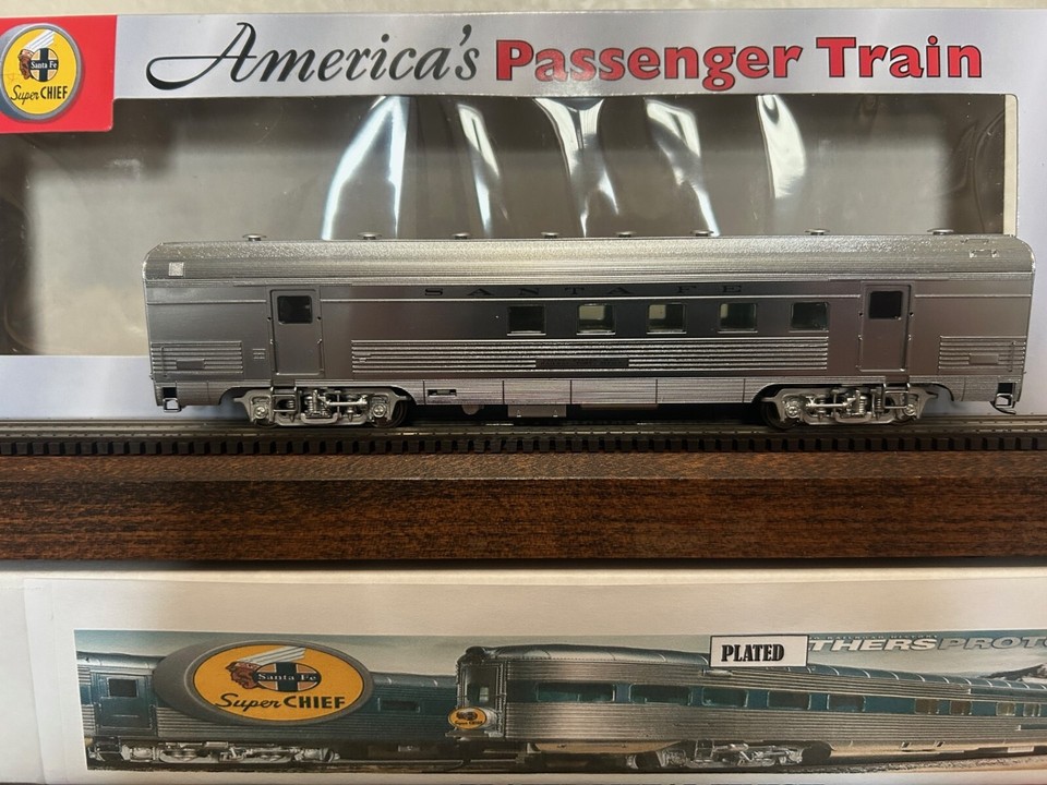 SANTA FE "SUPER CHIEF" FULL PLATED 8 CAR SET -STREAMLINE HO Scale NEW ...