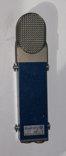 Blue Microphones Blueberry Condenser Microphone, Large Diaphragm, XLR ...