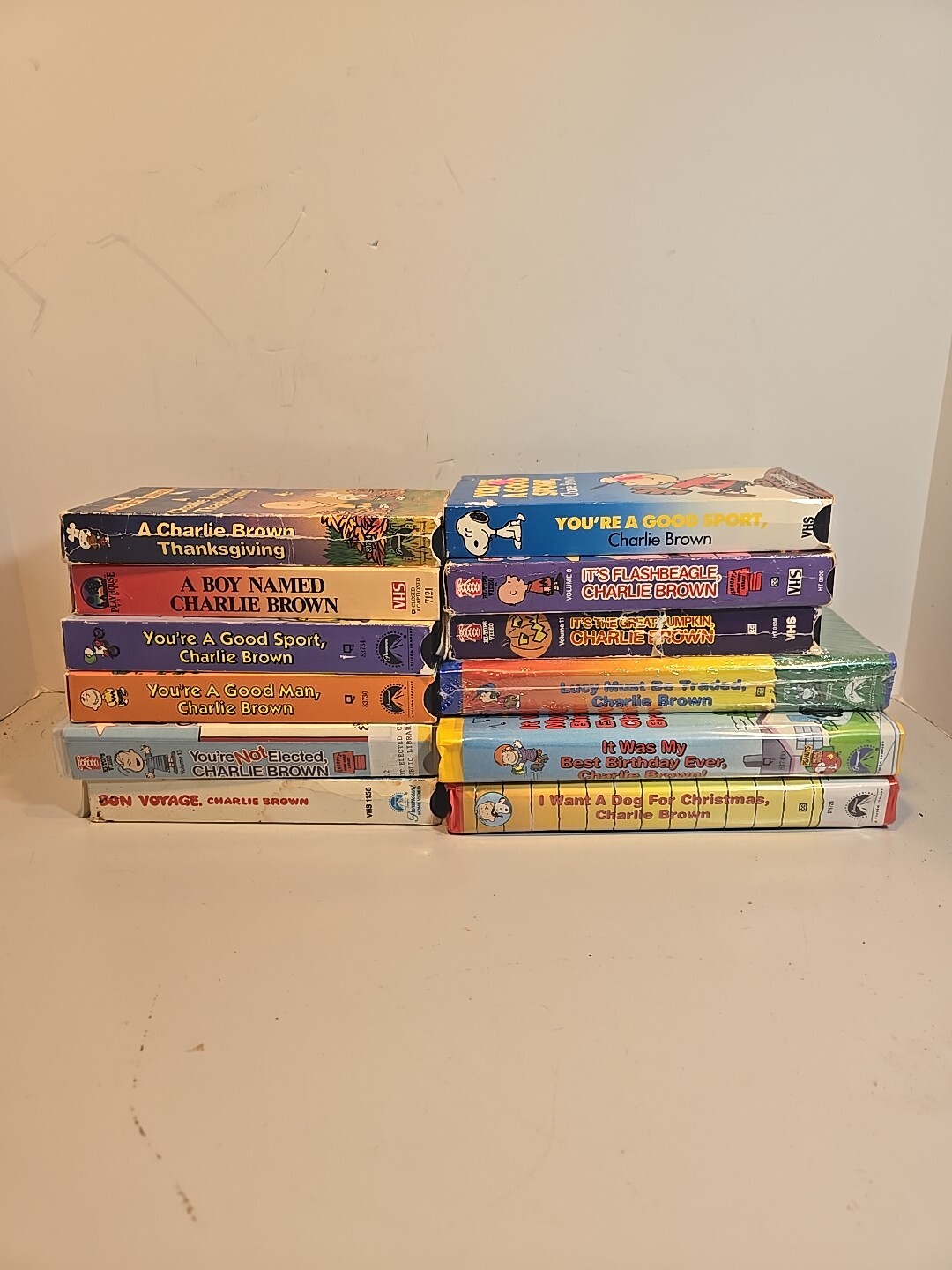 Vintage Lot Of 12 Charlie Brown Peanuts VHS | Grelly USA