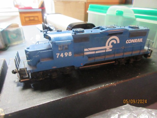 Hallmark Models - HO Scale - Conrail EMD GP 18 - Road Switcher | eBay