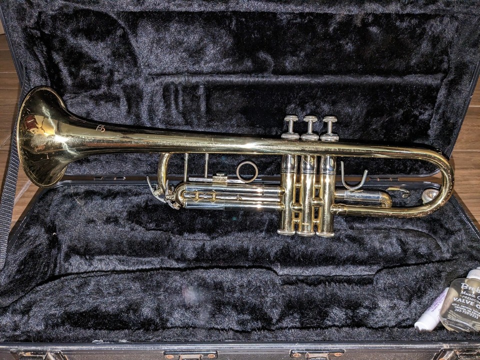 Bach TR300 Trumpet Brass Musical Instrument Hard Case Bundle. | eBay