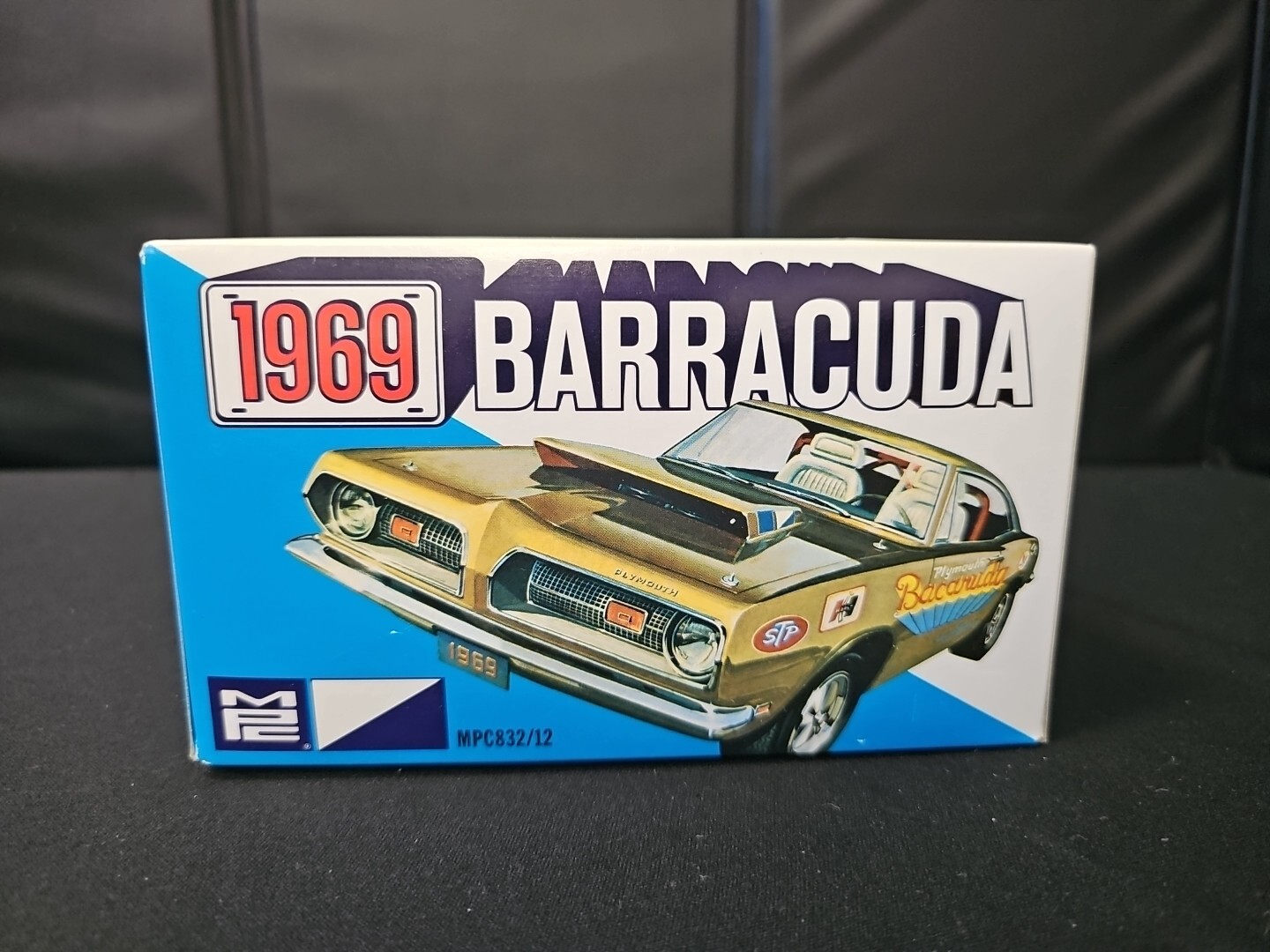 Mpc 69 Barracuda MPC 1969 Plymouth Barracuda 1:25 Scale Model Kit - 129 ...