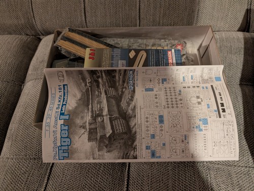 Dragon #6406 Tiger 1 Late-Production 1:35 Scale Model Kit | eBay