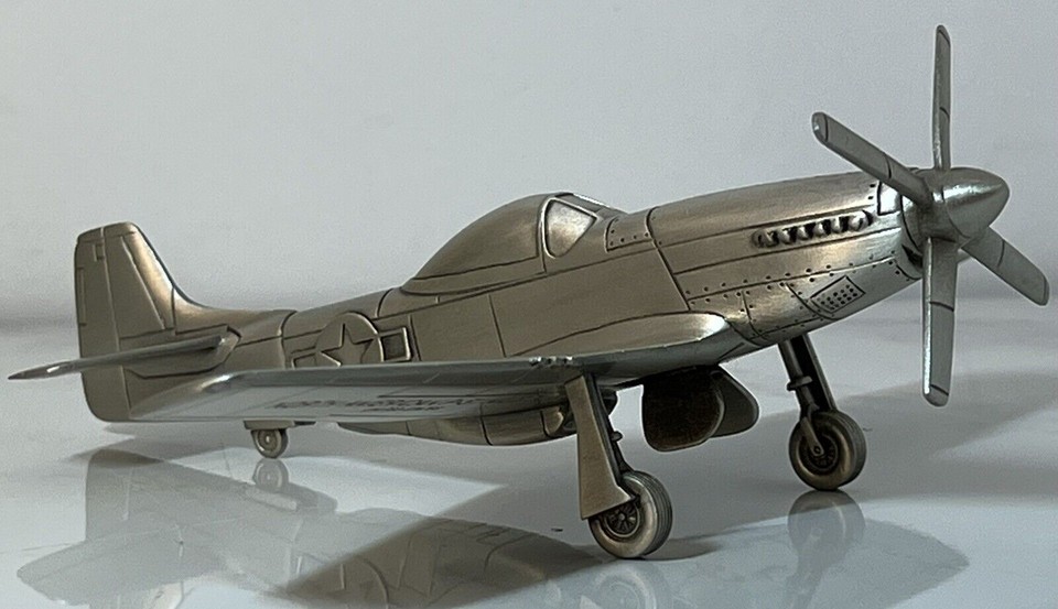 WW2 Plane Model Airplane Aircraft Fighter AirForce Built1 48 b17 f4 p51 ...