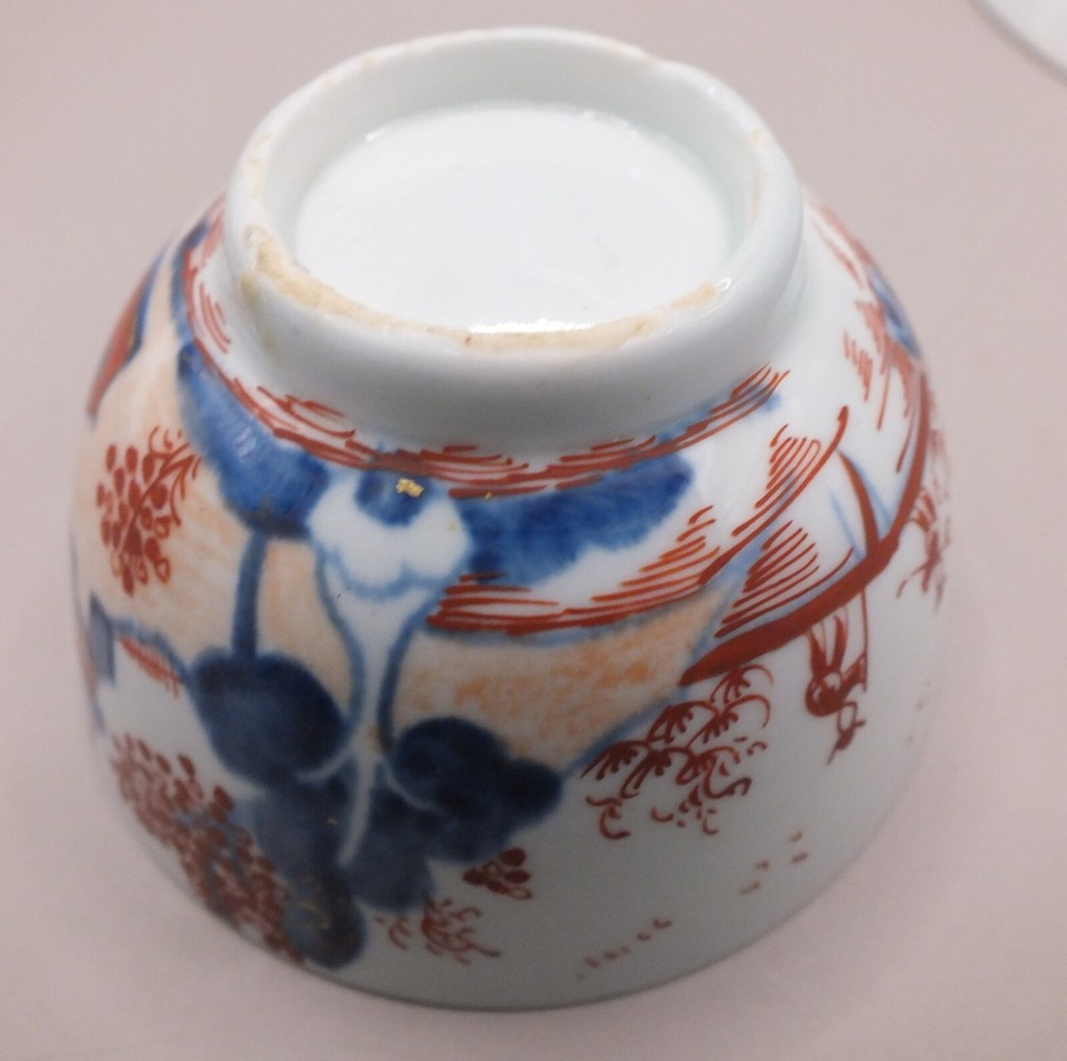 Lowestoft porcelain tea bowl & saucer ‘Dolls House’ pattern, c. 1780 ...