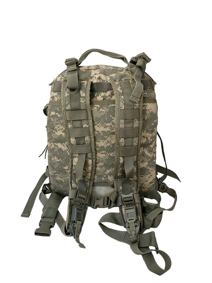 USGI Authentic 16 PC Rifleman Set Kit MOLLE System ACU Complete Set w ...
