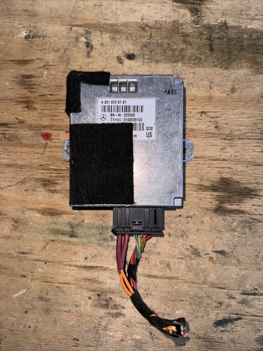 07 08 2007 Mercedes-Benz S550 Voice Control Module OEM ID# A2218705787 ...