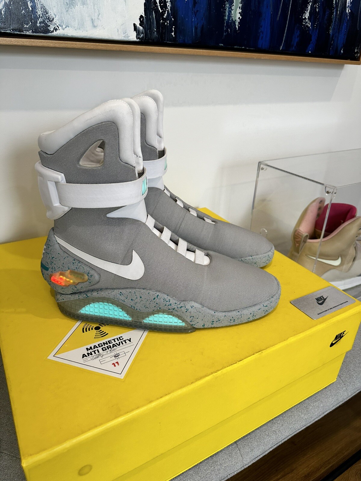 NIKE AIR MAGS – Back To The Future – US11 – Ultra Rare Collectible ...
