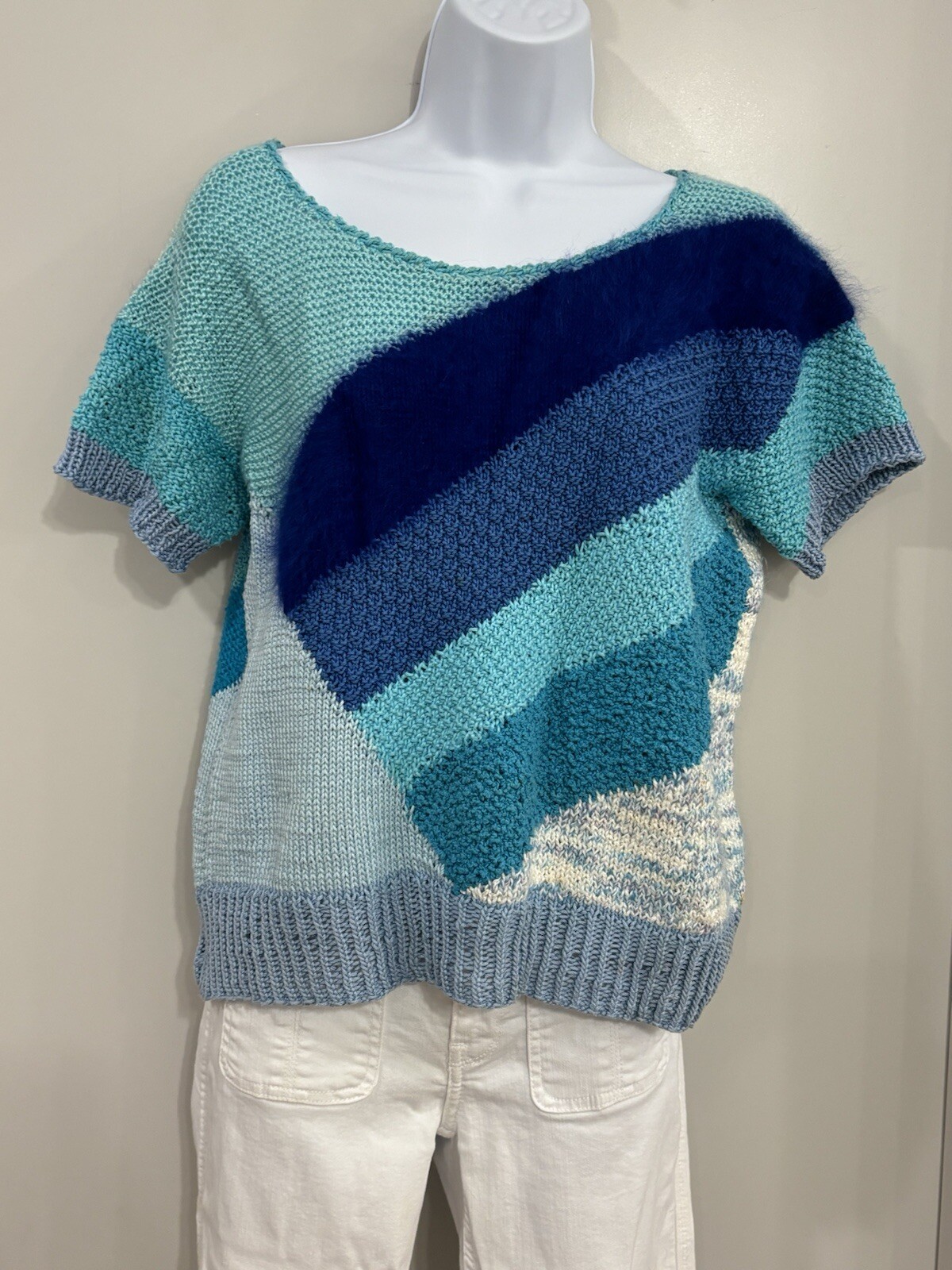 VINTAGE Elizabeth Joyce HAND KNIT Color block Blue SS… - Gem