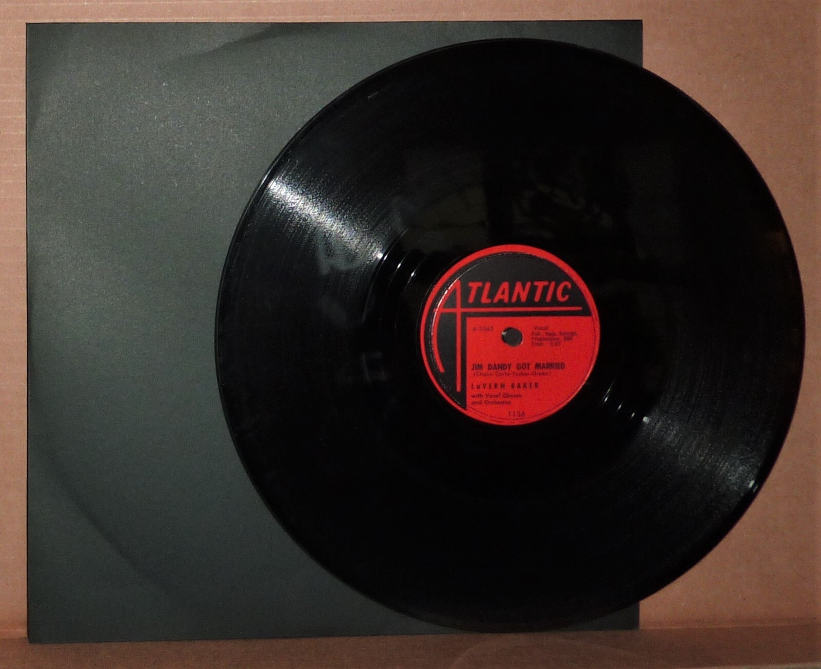 10" - 78 RPM SHELLAC RECORD by LaVERNE BAKER"THE GAME OF LOVE ...