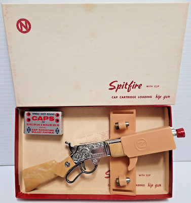 VINTAGE NICHOLS SPITFIRE CAP CARTRIDGE LOADING HIP-GUN CAP GUN **NEW IN ...