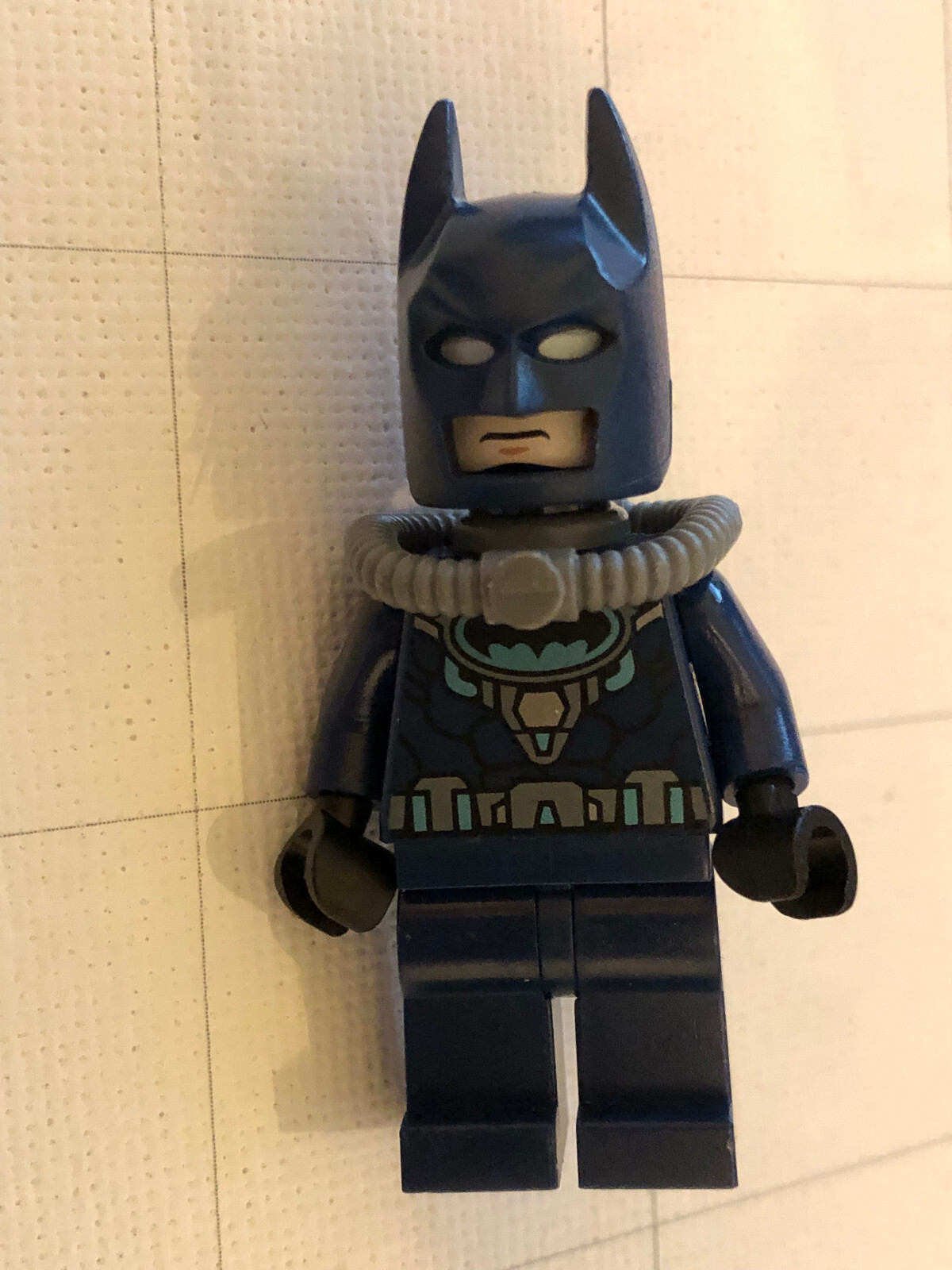 LEGO Super Heroes Minifigure Batman Dark Blue Wetsuit | eBay