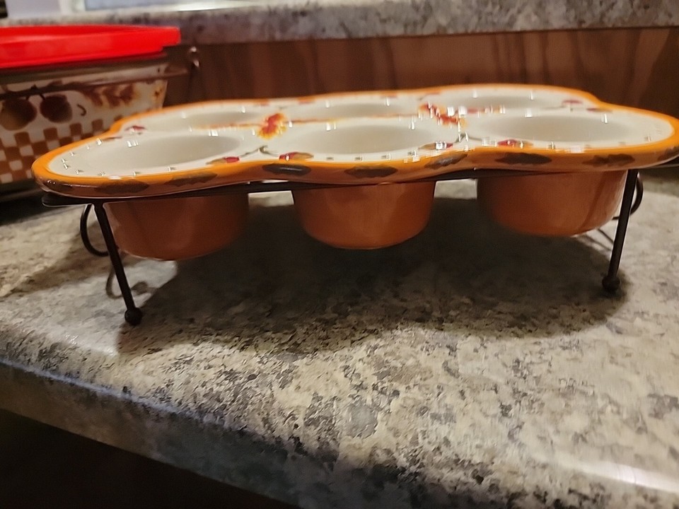 Temptations by Tara Fall Harvest 6 Cupcake Muffin Pan Acorn Leaves Fall ...