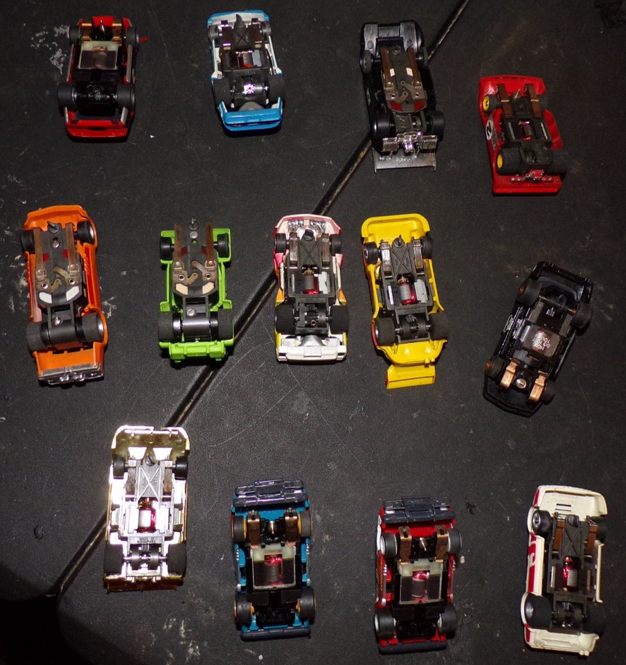 AFX CAR 13 IN TOTAL ALL RUN VERY WELL .ANY ? JUST ASK SWEET SET OF CARS ...