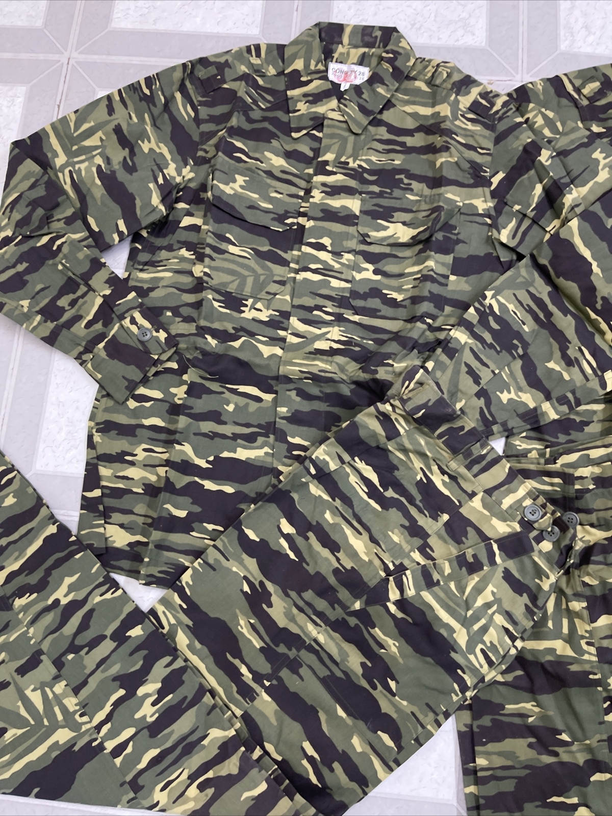 Lot 3 Sets Modern Vietnamese Military K94 Tiger Stripe Camo Uniform ...